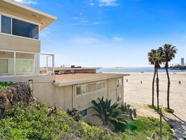 32 3rd Pl, Long Beach, CA 90802