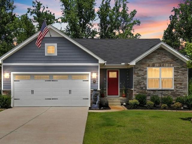 32 Timberwild Dr, Greenville, SC 29605