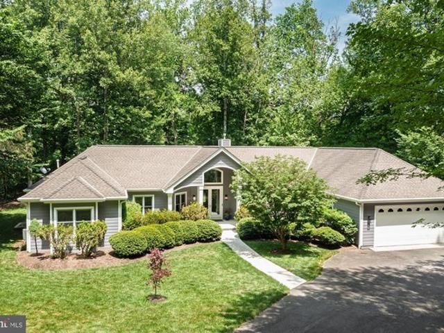32 Towhee Ct, Nellysford, VA 22958