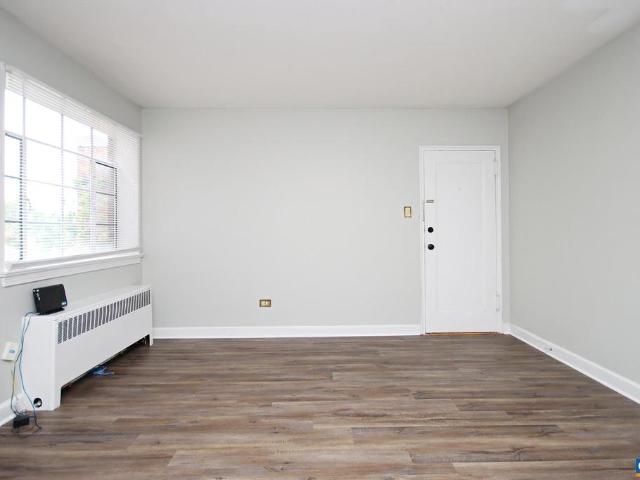 32 University Cir # 206