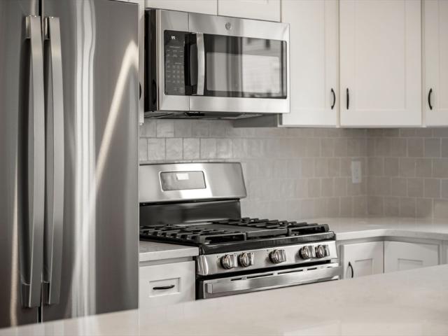32 Union St, Unit 32, Lowell, MA 01852 | MLS #73547