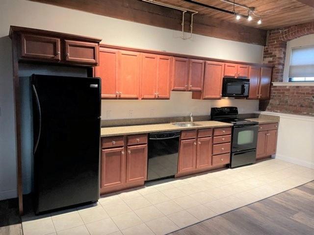 32 Vila LLC 1 Bedroom Apartment for Rent at 11 Vila St, Haverhill, MA 01832