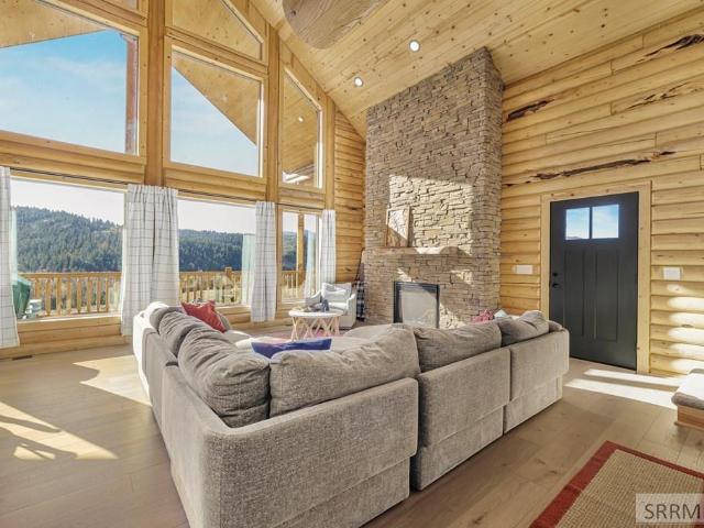 32 Vly Vw Cir, Swan Valley, ID 83449 | MLS #2185 | Compass