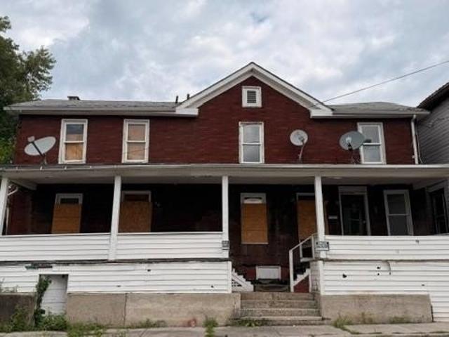 32 W First St, Cumberland, MD 21502