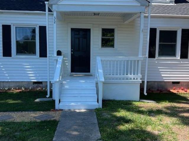32 W Southampton AVE