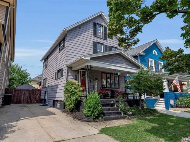 32 Warren Ave, Kenmore, NY 14217