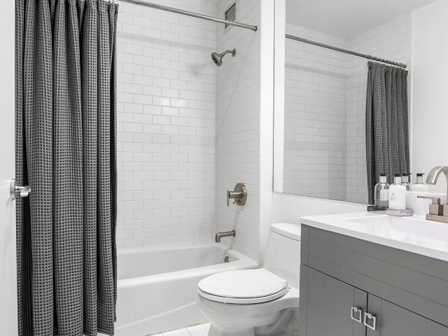 32 West 128th Street, Unit 4