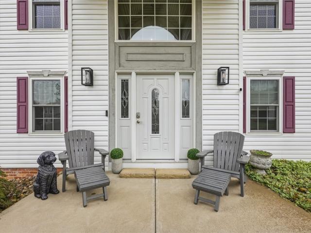 32 Westchester Ct