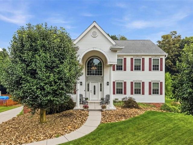 32 Westchester Ct, McKees Rocks, PA 15136
