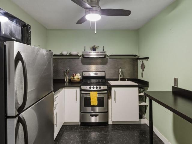 32 Whites Ave D65, Watertown, MA