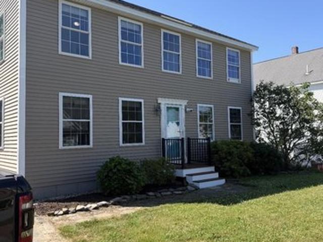 32 Wilson Dr, Westbrook, ME 04092