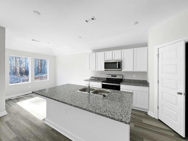 32 Wolfsbridge Loop