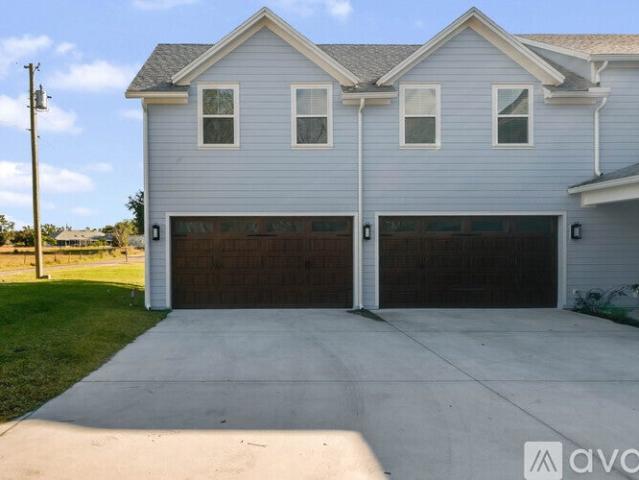 3/2, All Utilities & Appliances Incl.!