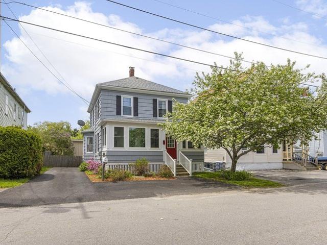 32 Arcadia St, Portland, ME 04103