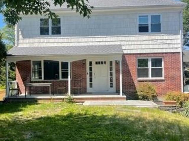32 Arther St #2, Greenwich, CT 06831