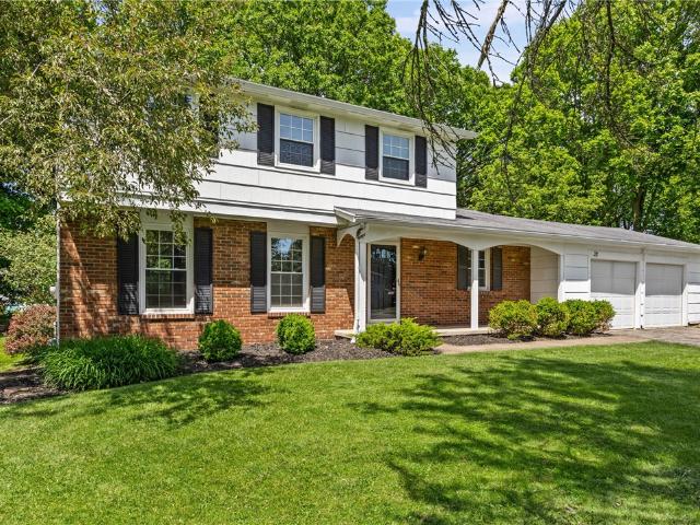 32 Autumn Oak Cir