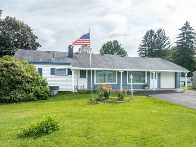 32 Bakeman St, Fulton, NY 13069