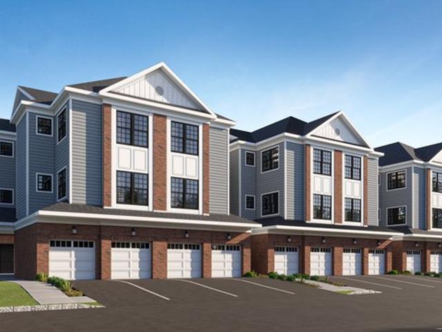 32 Bennet Field Way, Robbinsville, NJ 08691