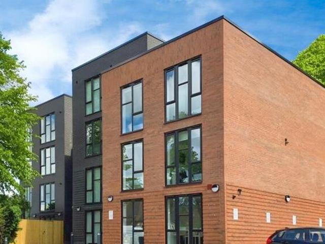 32 Bedroom Block Of Apartments For Sale In Beeston