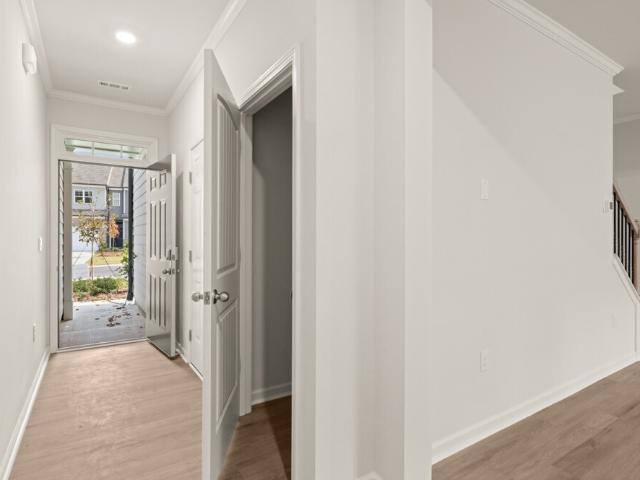 32 Berryville Drive