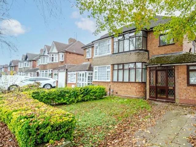 32 Bibsworth Avenue, Wake Green, B13 0BA, United Kingdom | 1 bed house for rent #138849225 | Rentberry