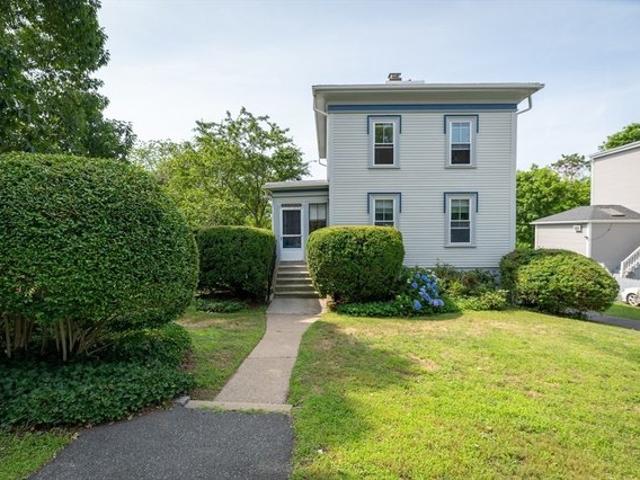 32 Blynman Ave, Gloucester, MA 01930