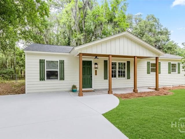 32 Brookview Dr, Savannah, GA 31406