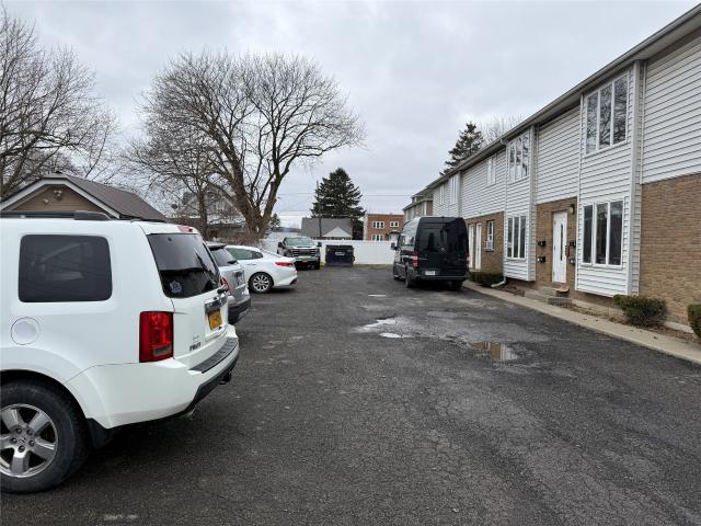 32 Broome St, Binghamton, NY 13903 | MLS #333999 | Compass