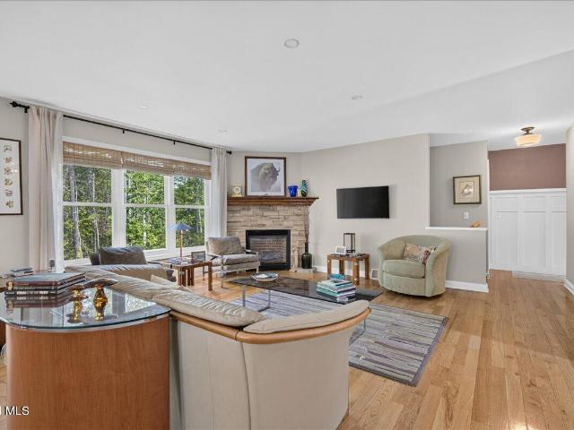 32 Burnham Road