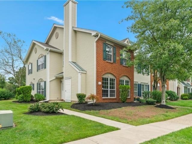 32 Cabot Way