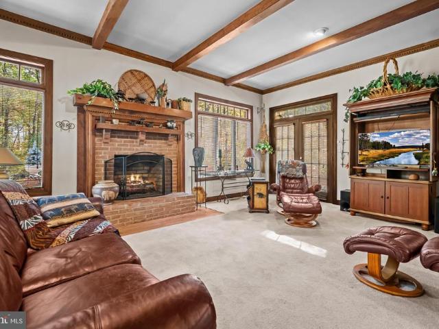 32 Carriage Hill Lane