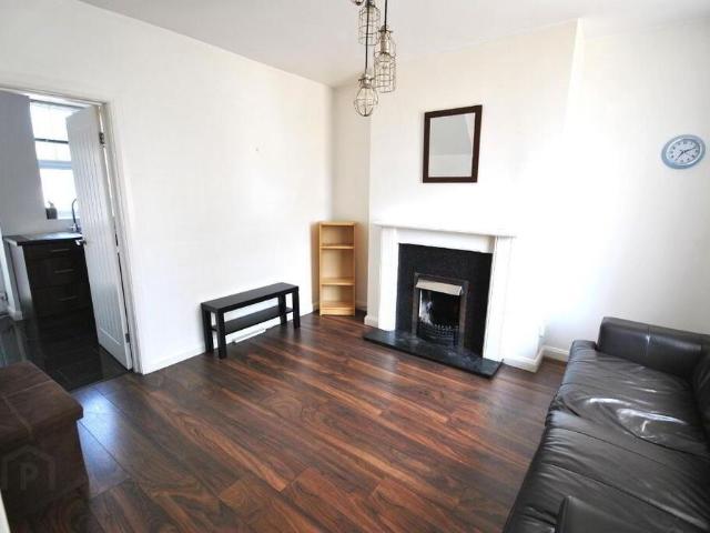 32 Castle Lane, Comber, Newtownards, BT23 5EB