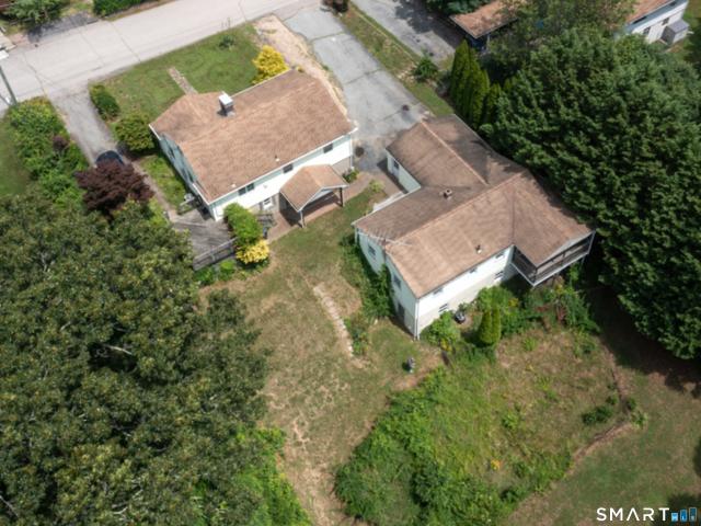 32 Cedar Ln, Montville, CT 06382 | MLS #24152 | Compass