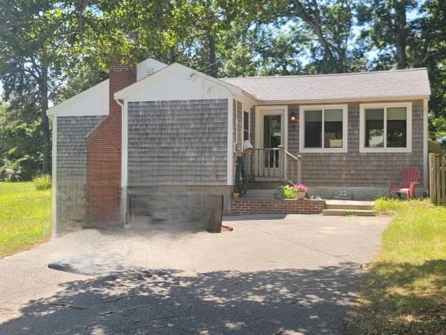 32 Chadwick Avenue