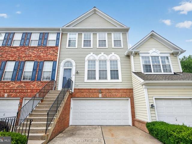 32 Charter Oak Ct, Doylestown, PA 18901