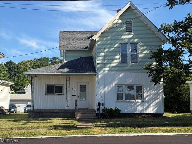 32 Cherry Rd NW, Massillon, OH 44646
