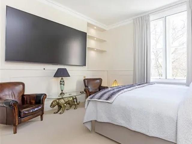 32 Chesham Place, London, SW1X 8DL, United Kingdom | 2 bed apartment for rent #166735969 | Rentberry