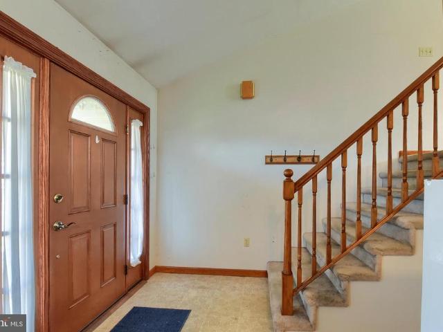 32 Chinkapin Drive