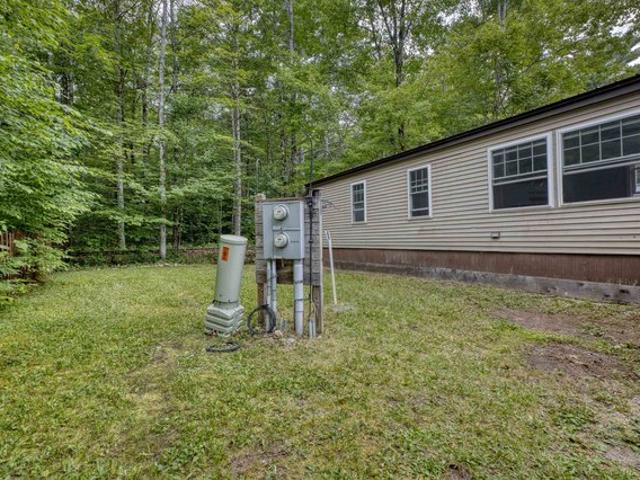 32 Circle Rd, Ossipee, NH 03814