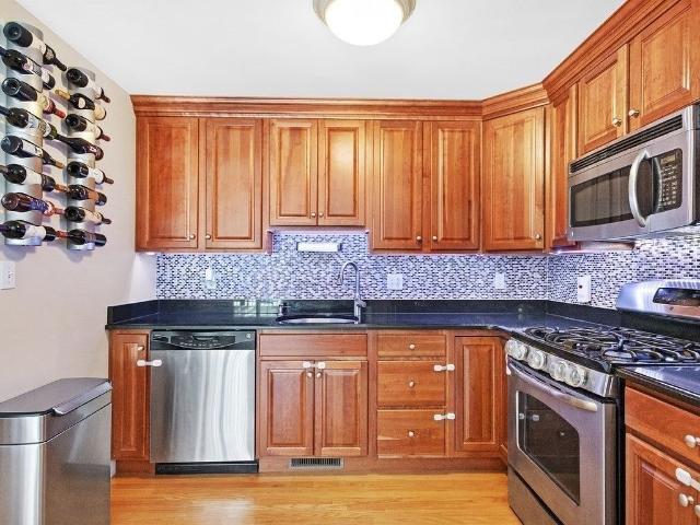 32 Common Street Unit 2 3, Waltham, US, MA