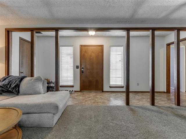 32 Corona Drive