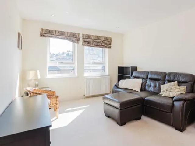 32 Craighouse Gardens, City of Edinburgh, EH10 5TY, United Kingdom | 2 bed apartment for rent #167786288 | Rentberry