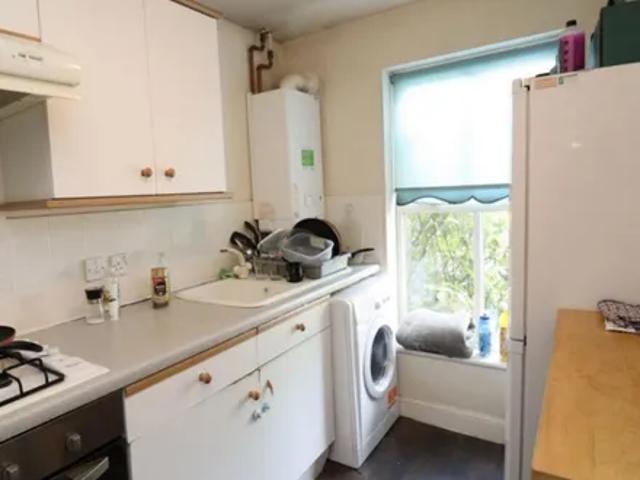 32 Dingle Gardens, London, E14 0DN, United Kingdom | Room for rent #154573671 | Rentberry