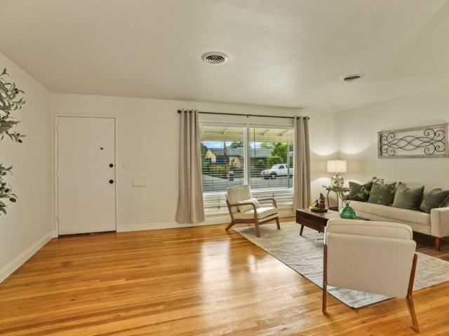 32 E McKenzie Ave, Stockton, CA 95204 | MLS #226050 | Compass