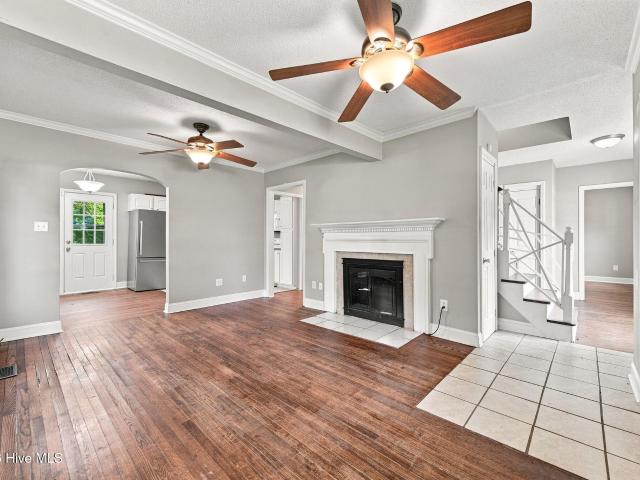 32 E Bayshore Boulevard
