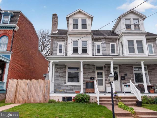 32 E Franklin Street