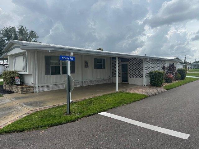 32 East Rd, Palmetto, FL 34221