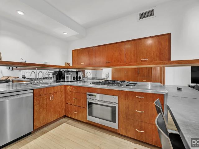32 East 76th Street, Unit 502602