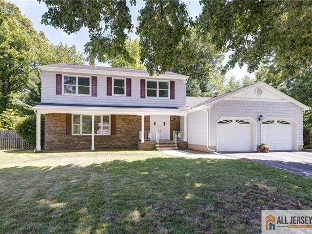 32 Ellmyer Rd, Edison, NJ 08820