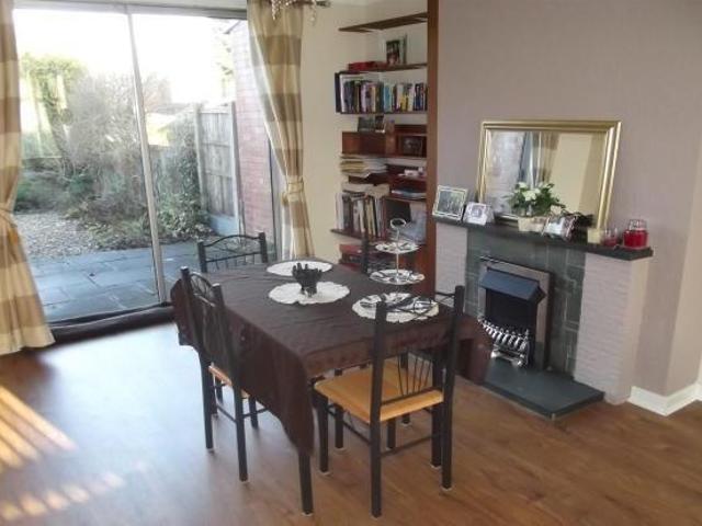 32 Elvaston Road, Wollaton. 2 bed house to rent £1,040 pcm £240 pw